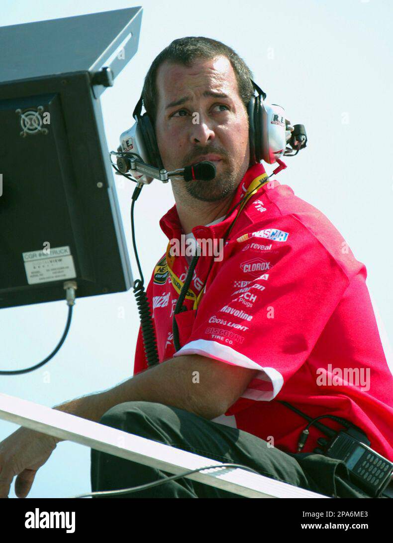 **FILE** In this May 28, 2005 file photo, Jimmy Elledge, Dale Earnhardt ...