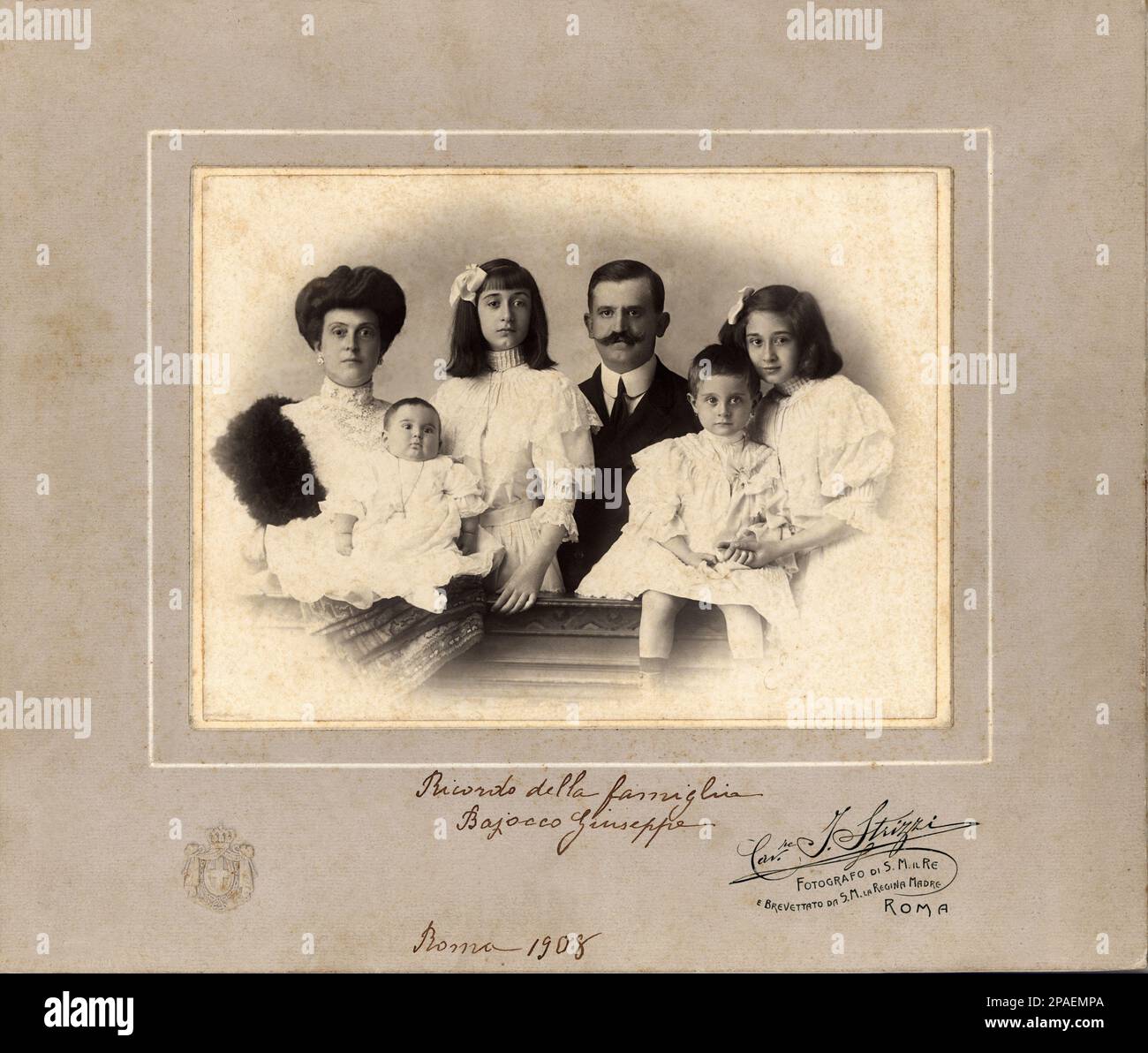 Padre und figli -Fotos und -Bildmaterial in hoher Auflösung – Alamy