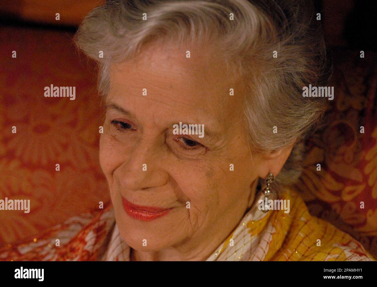 Clara de Rojas, mother of Clara Rojas, speaks to the press at a hotel ...