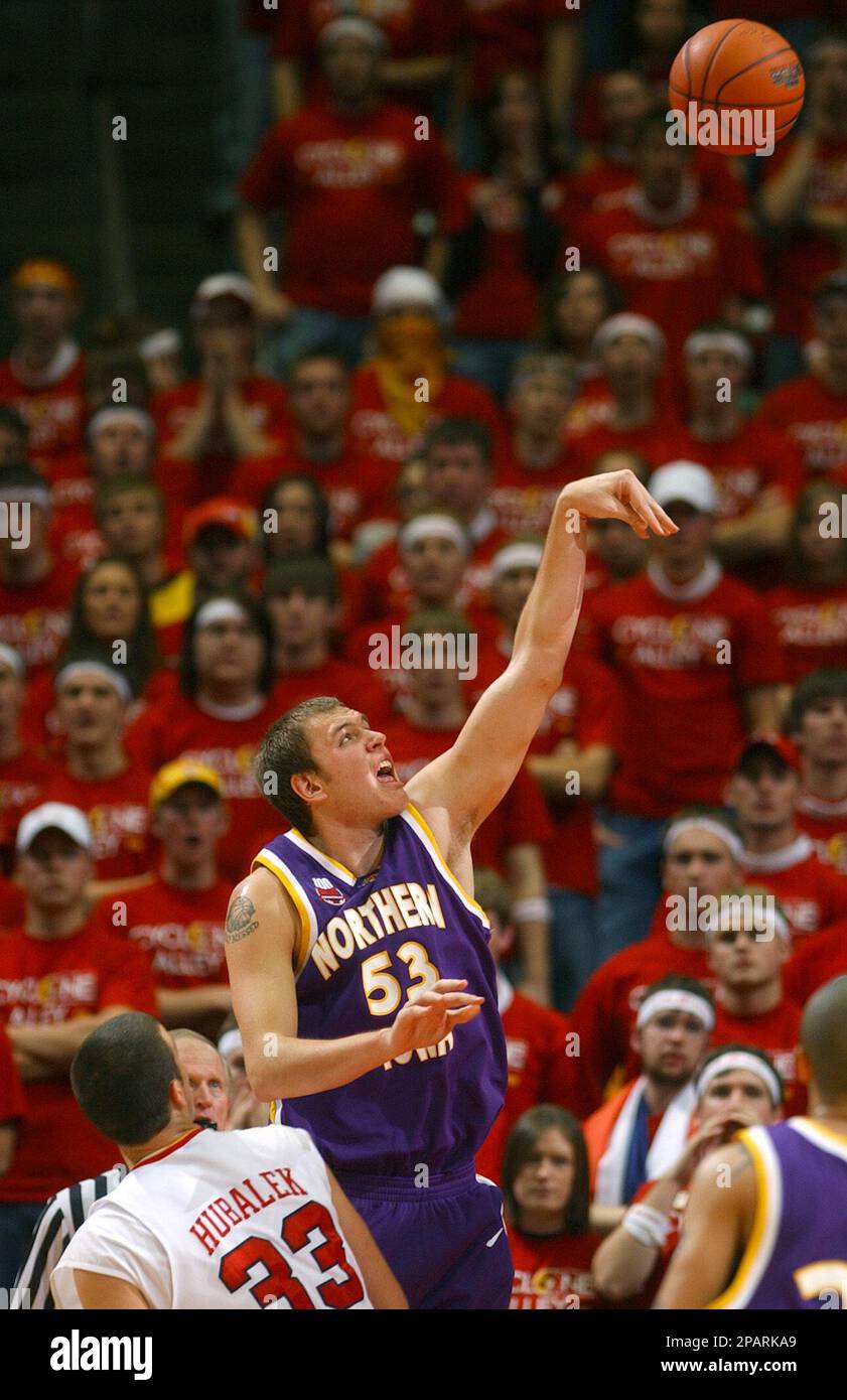 Northern Iowa's Jordan Eglseder (53) puts up a shot over Iowa State's ...