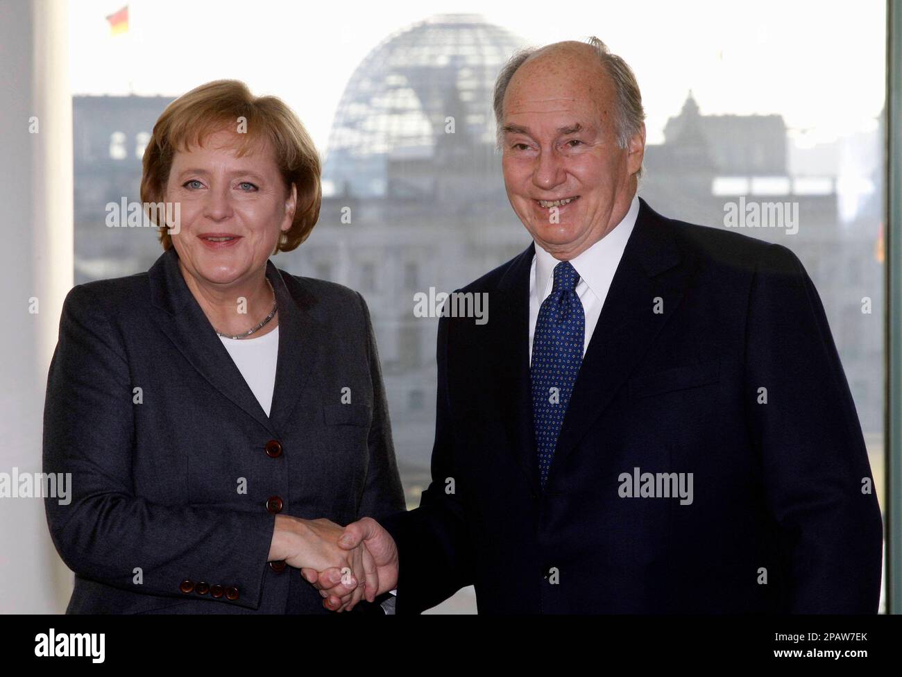 Bundeskanzlerin Angela Merkel (CDU) begruesst am Dienstag, 13. Nov ...