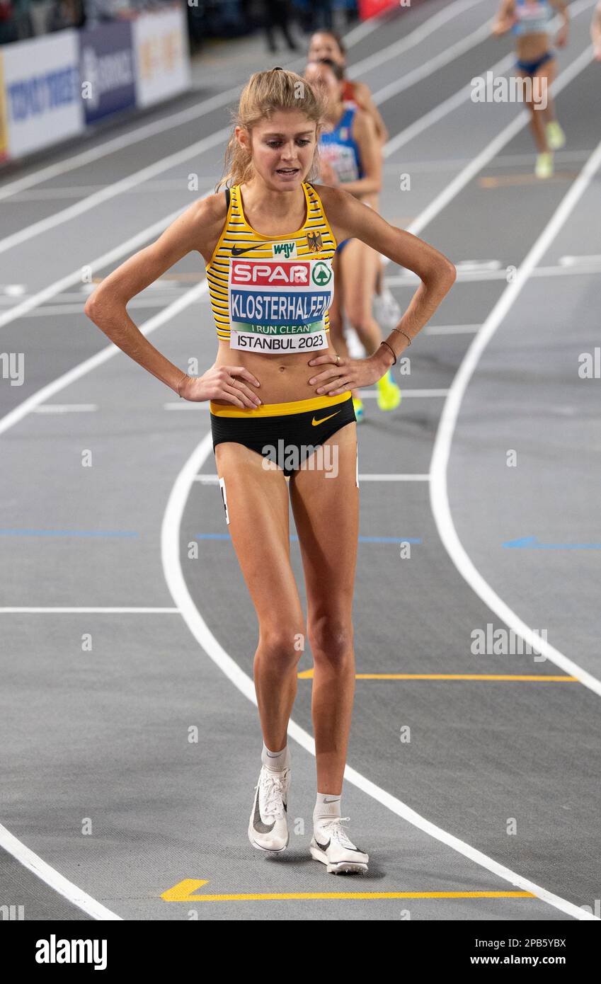 Konstanze Klosterhalfen aus Deutschland nimmt am 3. Tag der Europameisterschaft für ...