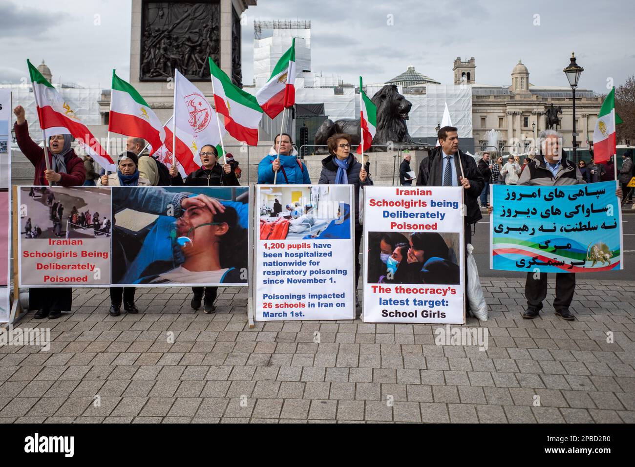 Die Iraner veranstalten eine Protestkundgebung am Trafalgar Square, um ...