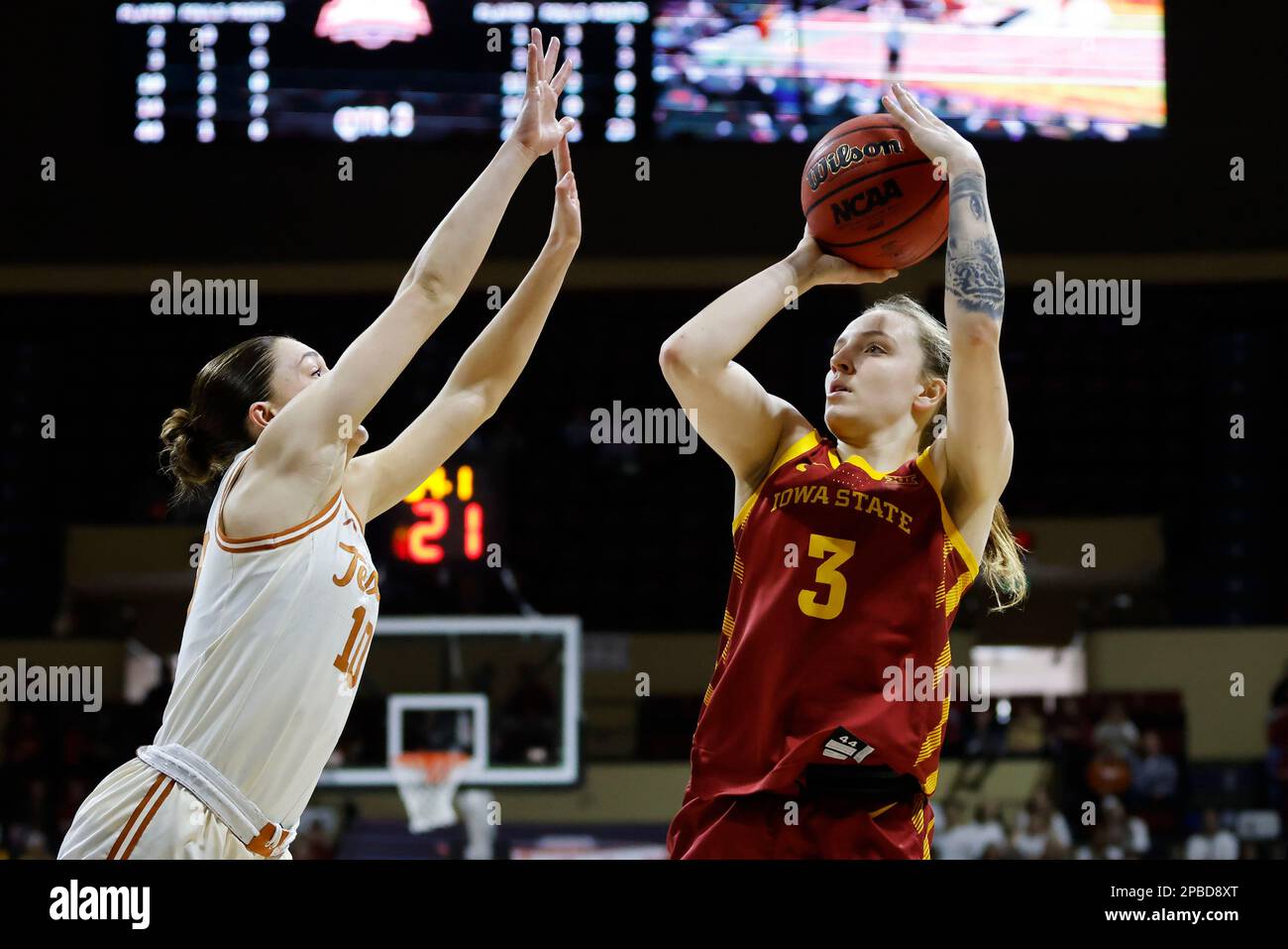 Iowa State guard Denae Fritz (3) attempts to score against Texas guard ...