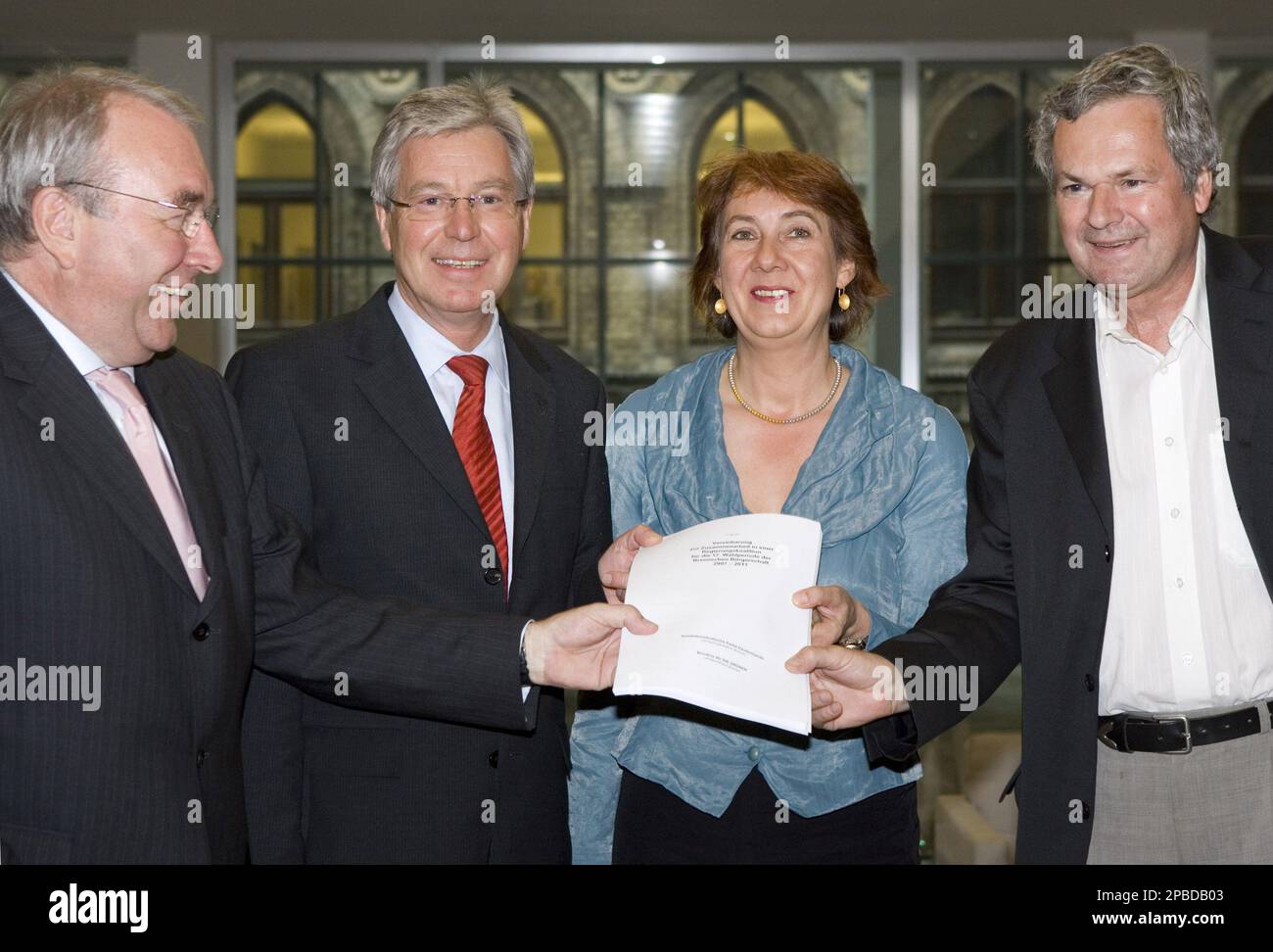 Der SPD-Landesvorsitzende Uwe Beckmeyer, Buergermeister und ...