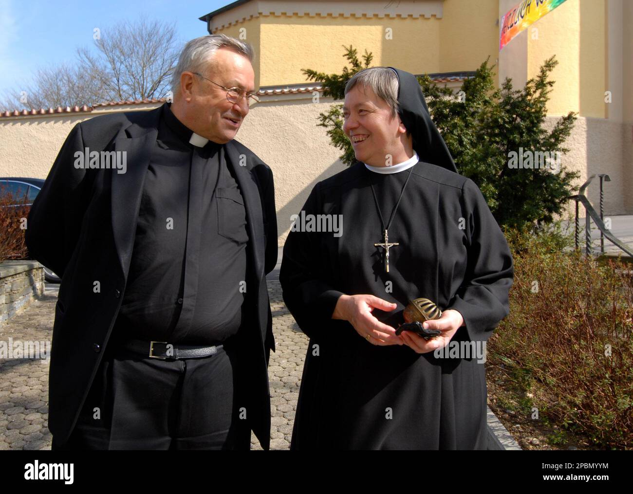 Der Vorsitzende der Deutschen Bischofskonferenz, Kardinal Karl Lehmann ...