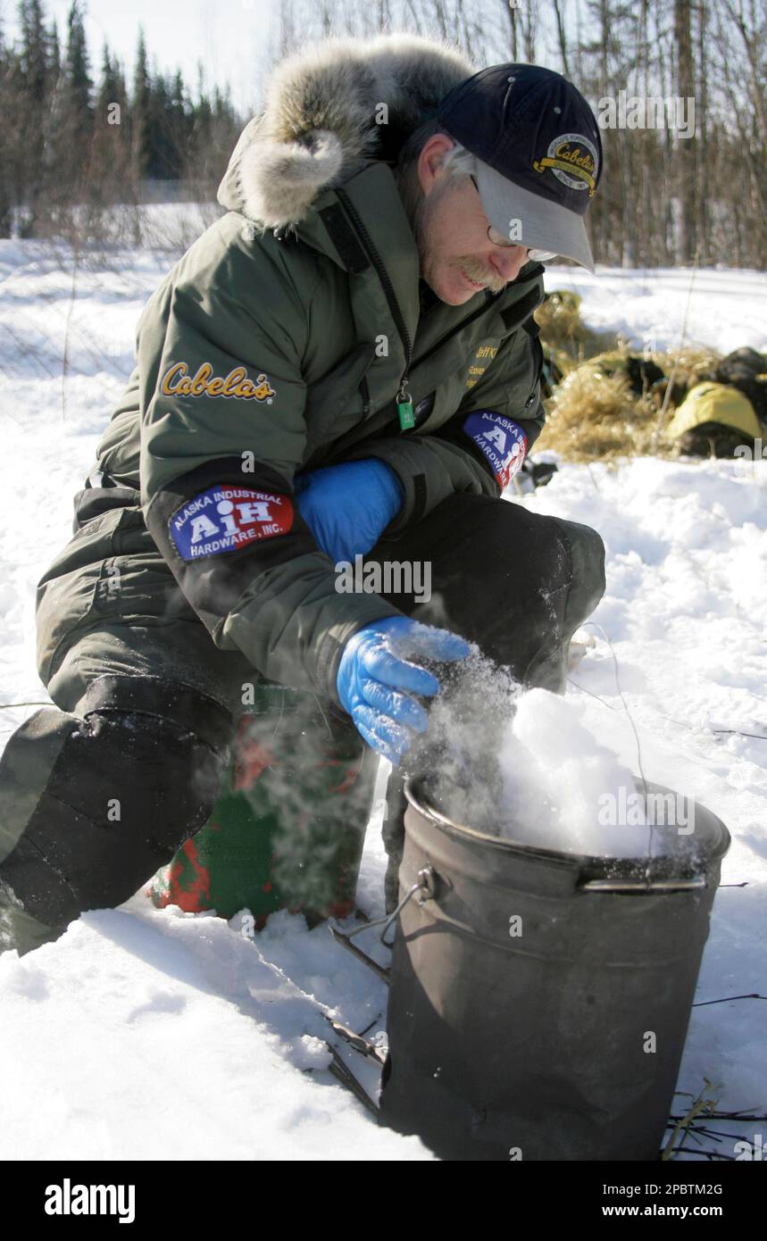 Four-time Iditarod Trail Sled Dog Race champion Jeff King, of Denali ...