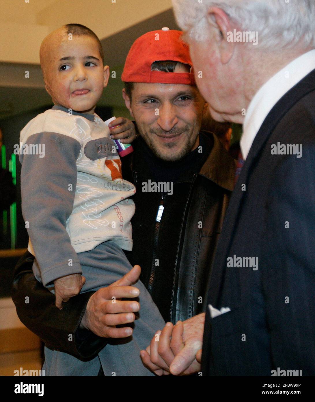 U.S. Sen. Edward Kennedy, D-Mass., right, who attended a news ...