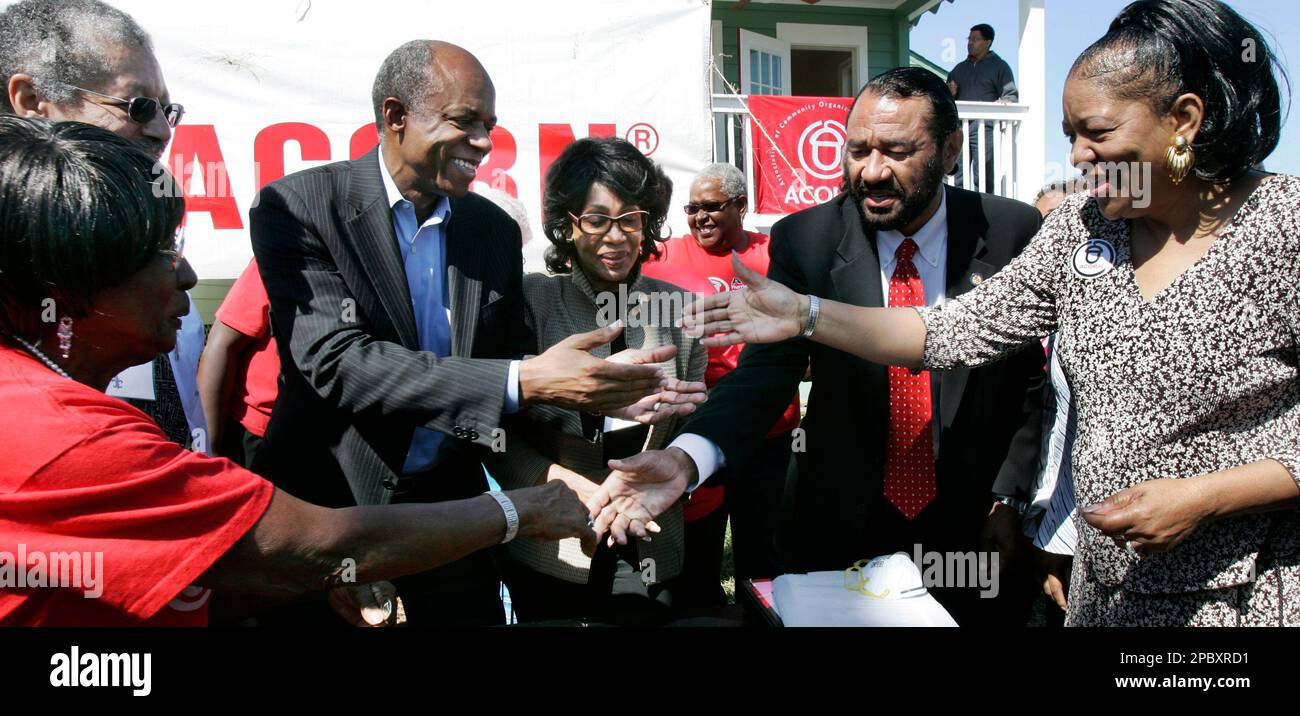 Josephine Butler, left, Rep. William Jefferson, D-New Orleans, Rep ...
