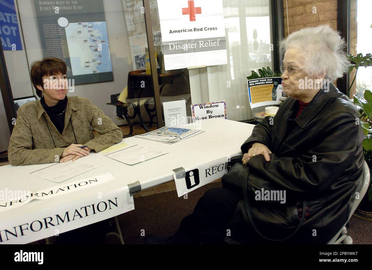 Janice Holland, left, of the Anne Arundel County (Md.) Department of ...
