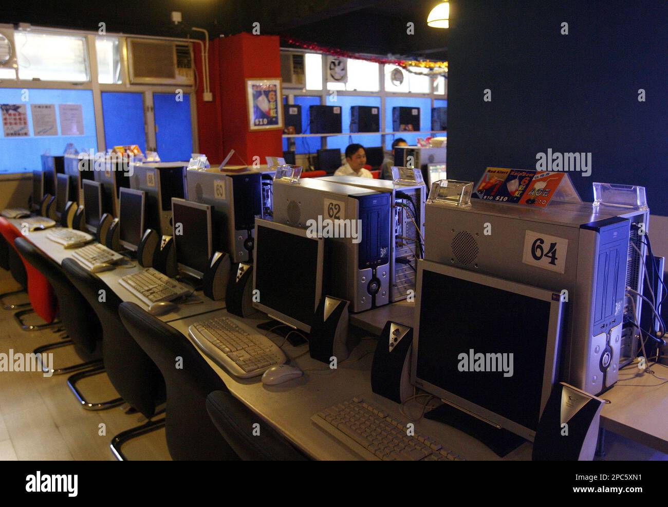 Business is poor at this Hong Kong Internet cafe Thursday, Dec. 28 ...