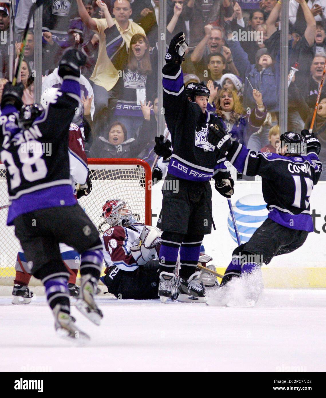 Los Angeles Kings center Craig Conroy, center right, celebrates his ...