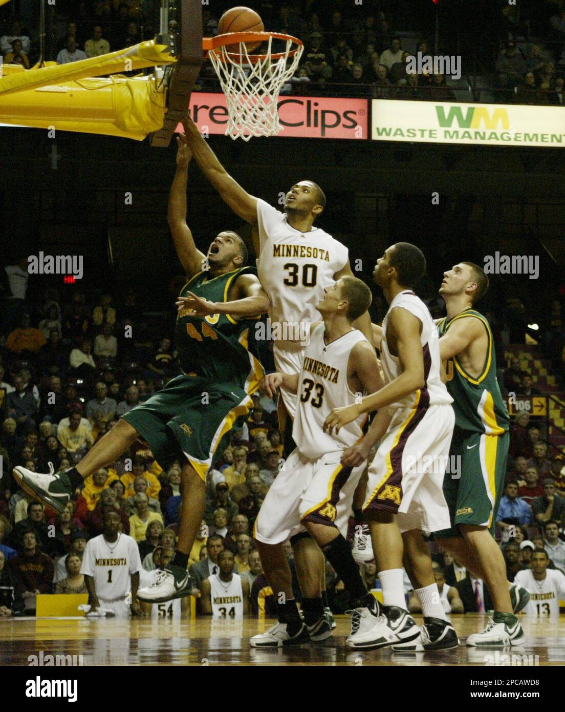 North Dakota State's Andre Smith (44) shoots for two of his 17 points ...