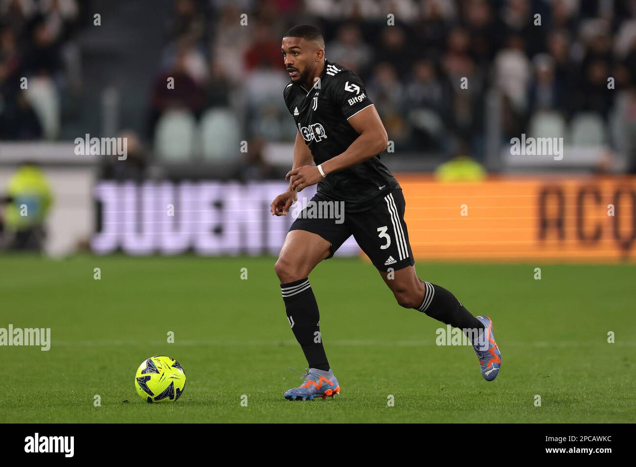 Turin, Italien, 12. März 2023. Gleison Bremer von Juventus beim Spiel ...