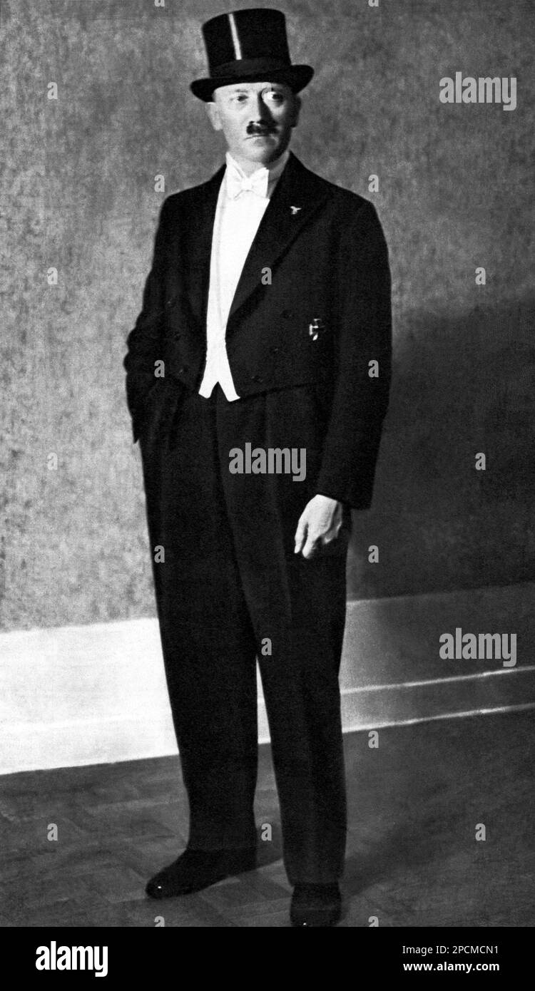 Hitler schnurrbart -Fotos und -Bildmaterial in hoher Auflösung – Alamy