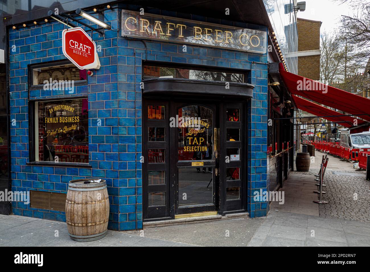 Craft beer co pub london -Fotos und -Bildmaterial in hoher Auflösung ...