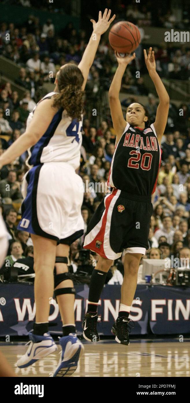 Maryland's Kristi Toliver (20) shoots over Duke's Alison Bales during ...