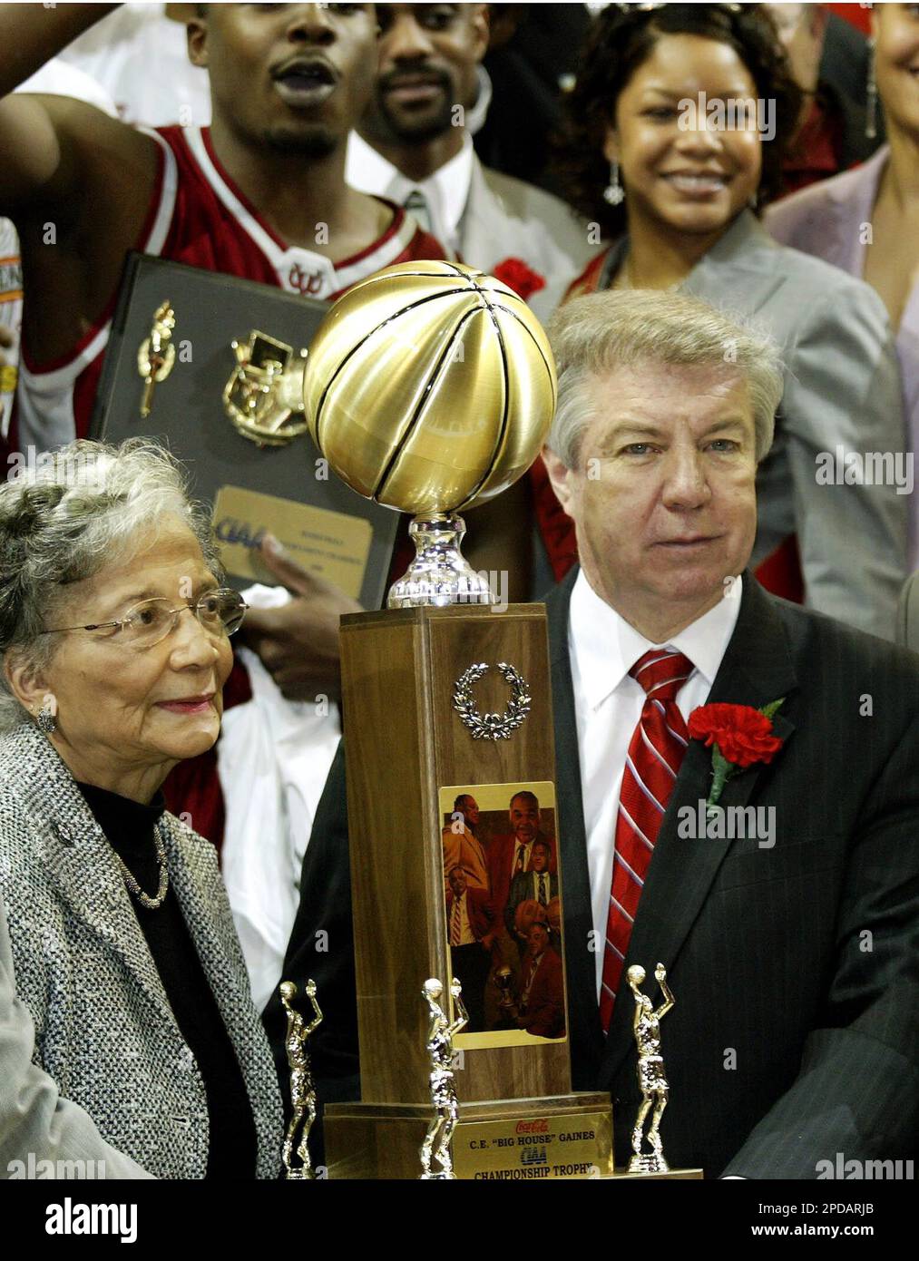 Virginia Union coach Dave Robbins and Clara Gaines, widow of Clarence ...
