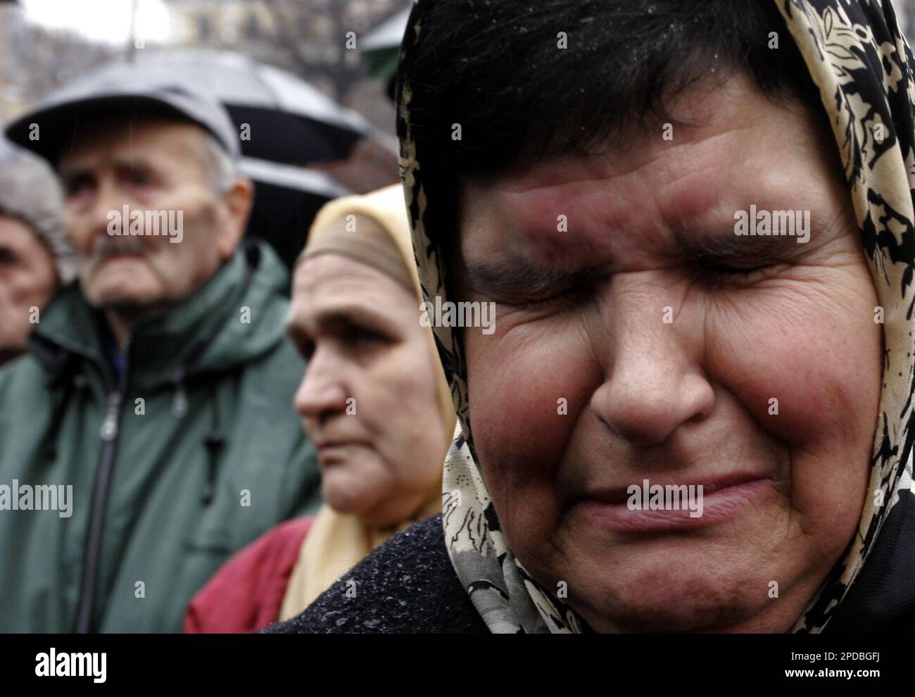 A Bosnian Muslim woman weeps during a demonstration to support the ...