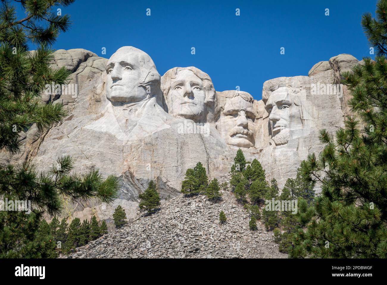 Die Büsten der Präsidenten George Washington, Thomas Jefferson, Teddy ...