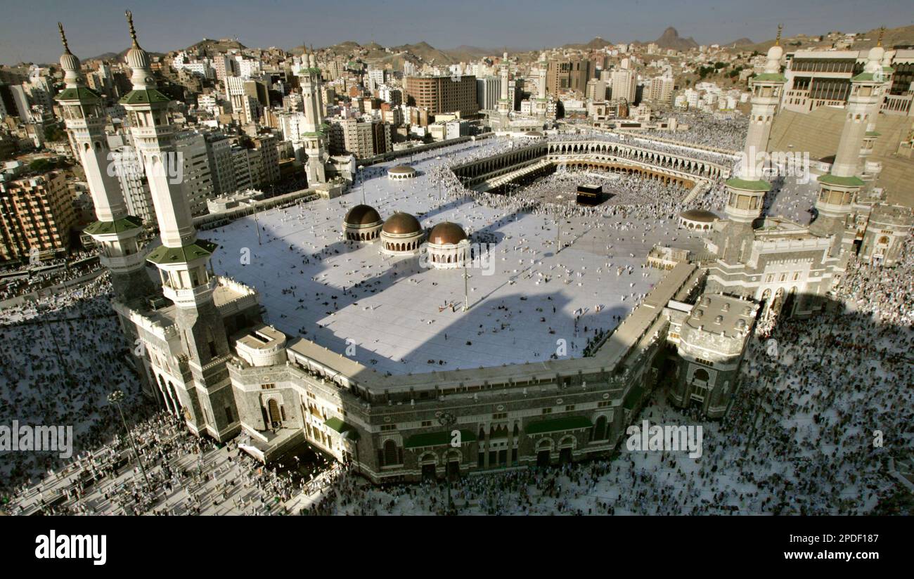 Muslim pilgrims gather at the Great Mosque in Mecca, Islam's holiest ...