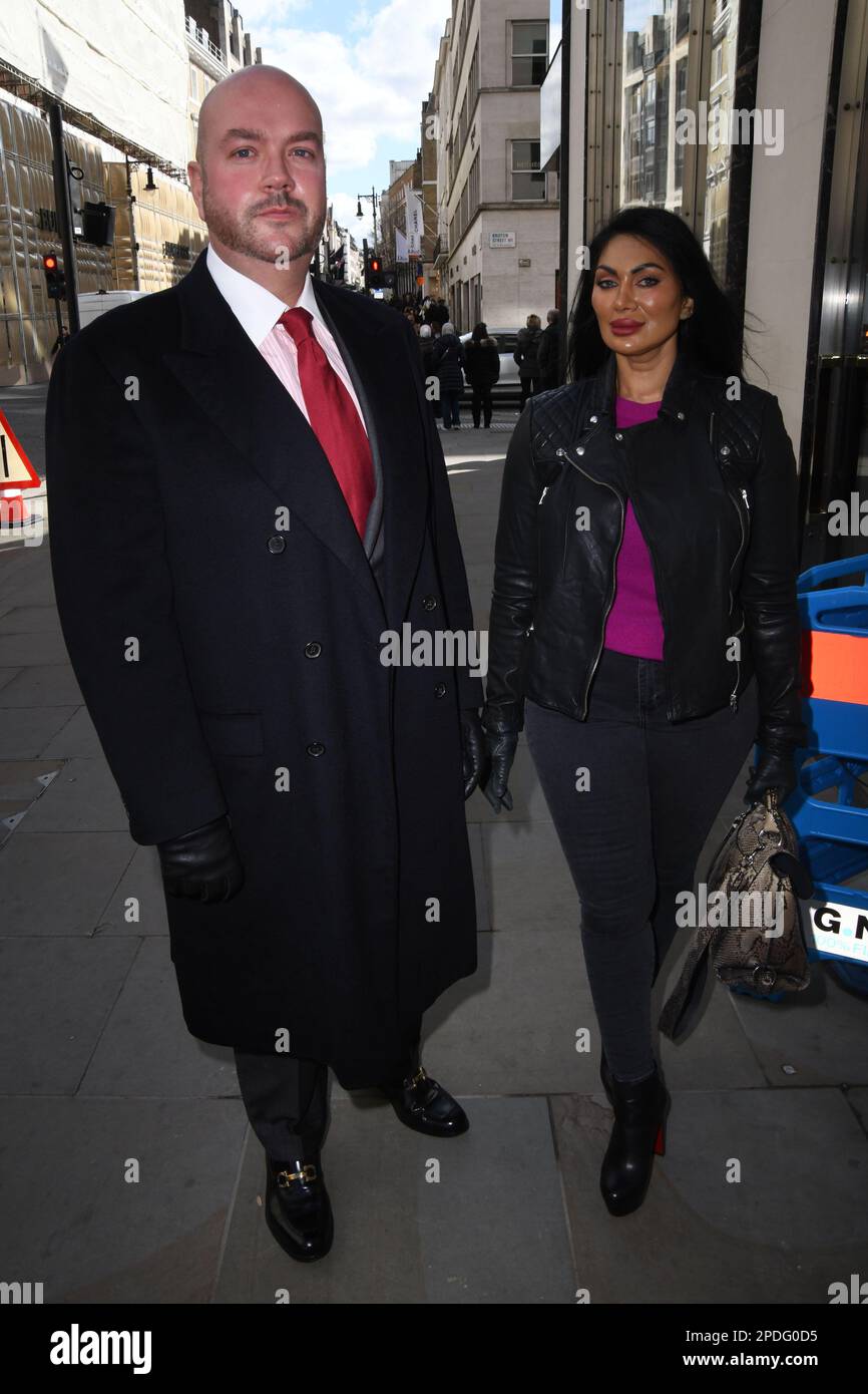 Jonathan sothcott et jeanine sothcott -Fotos und -Bildmaterial in hoher ...