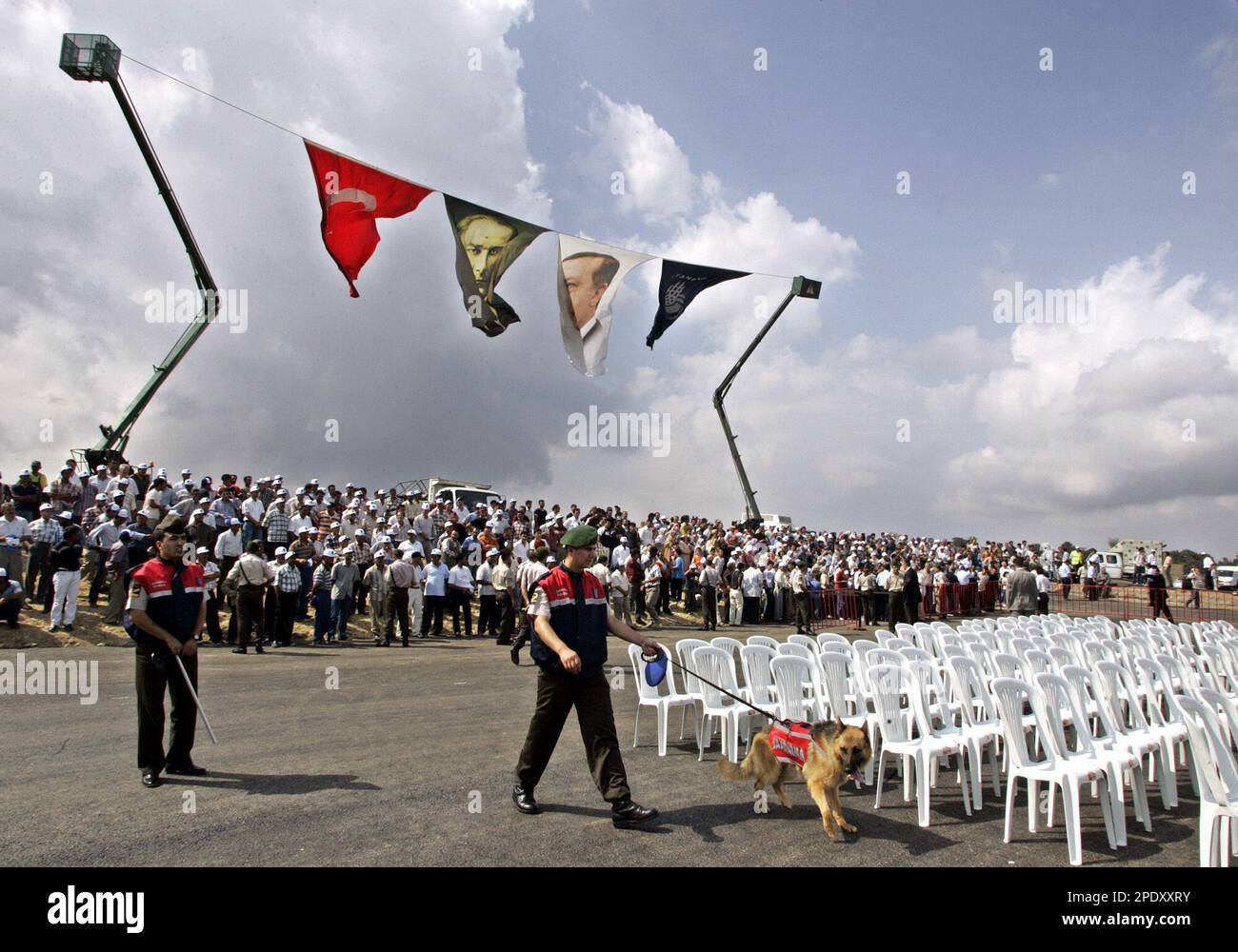 Turkish paramilitary police patrol with a sniffer dog near the Istanbul ...