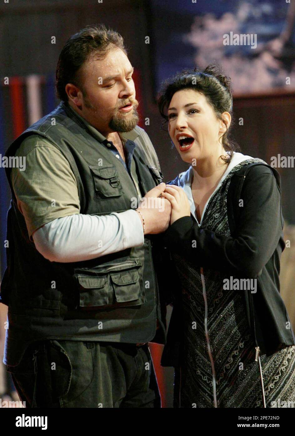 Michael Koenig in der Rolle des Hans und Kristiane Kaiser als Marie ...