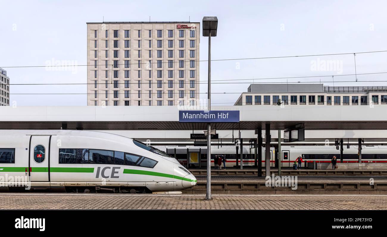 Mannheim main station -Fotos und -Bildmaterial in hoher Auflösung – Alamy
