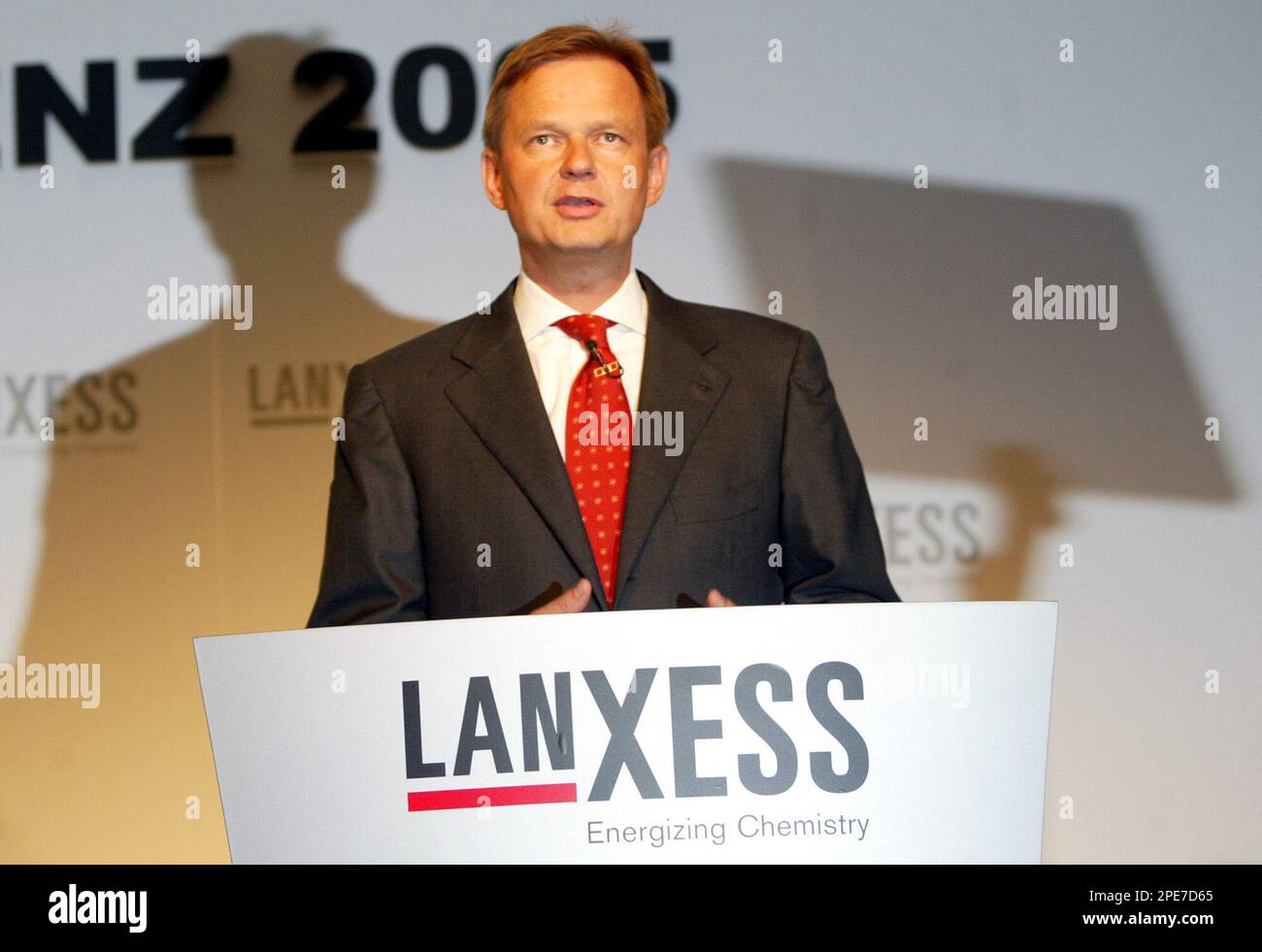 Der Vorstandsvorsitzende des Chemie-Konzern Lanxess AG Axel Claus ...