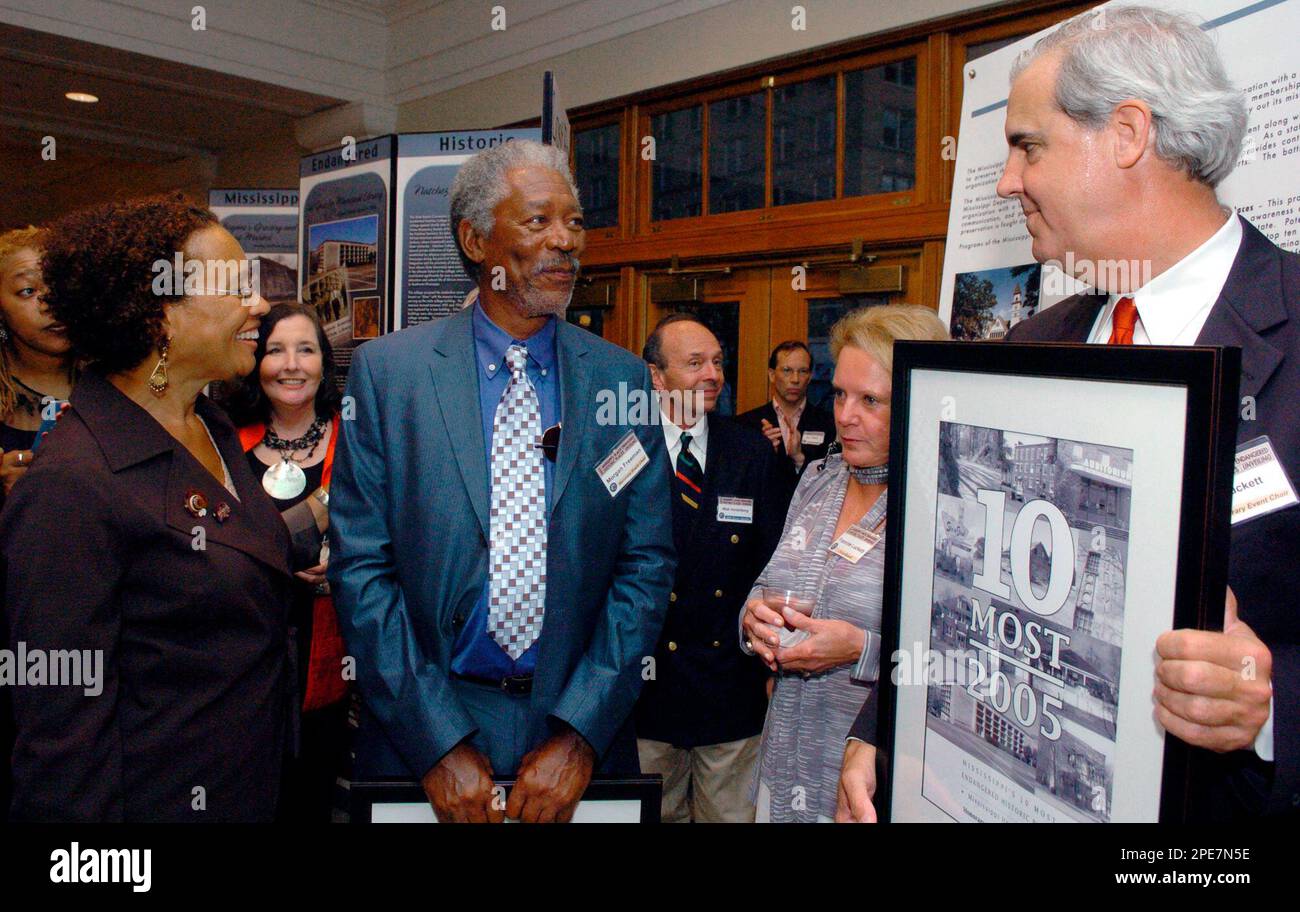 Academy Award winner Morgan Freeman, second from left, and his wife ...
