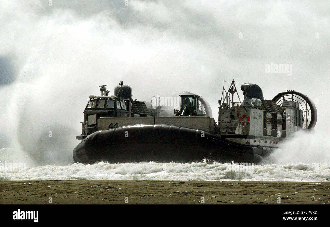 A Landing Craft, Air Cushion (LCAC), a flat-bottom aluminium hovercraft ...