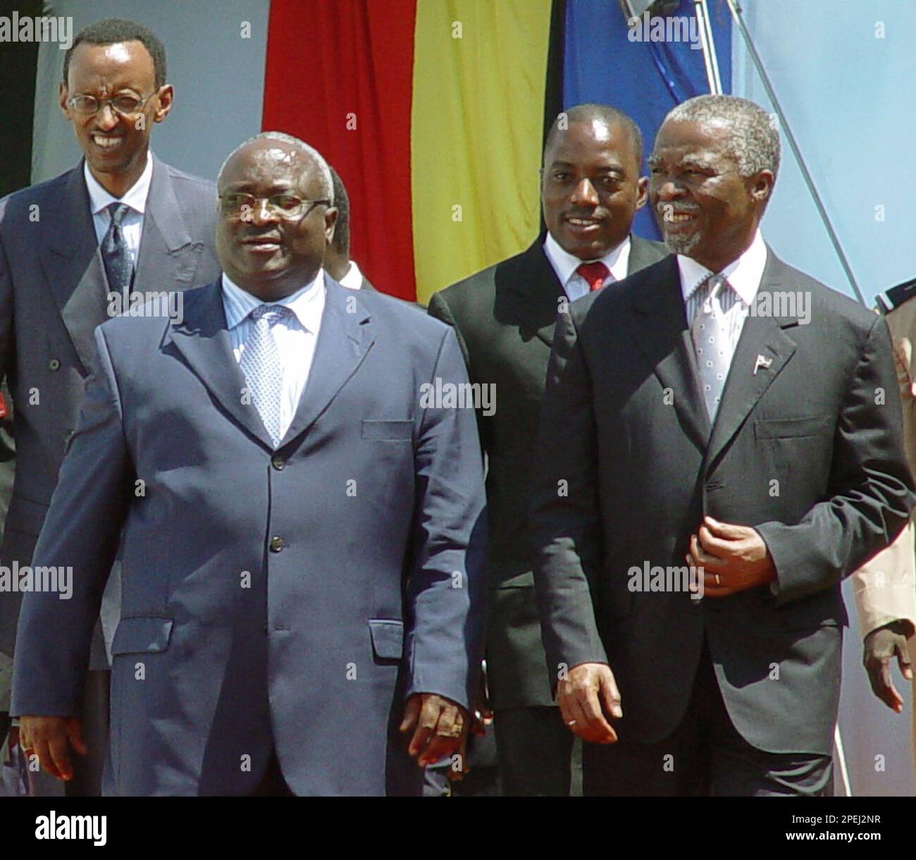 South Africa's President Thabo Mbeki, right, Democratic Republic of ...