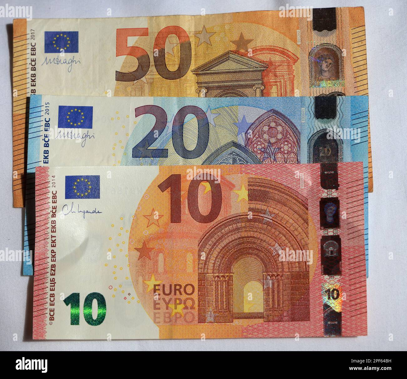 Fünfzig, zwanzig und zehn Euro-Scheine. 2023 Stockfotografie - Alamy