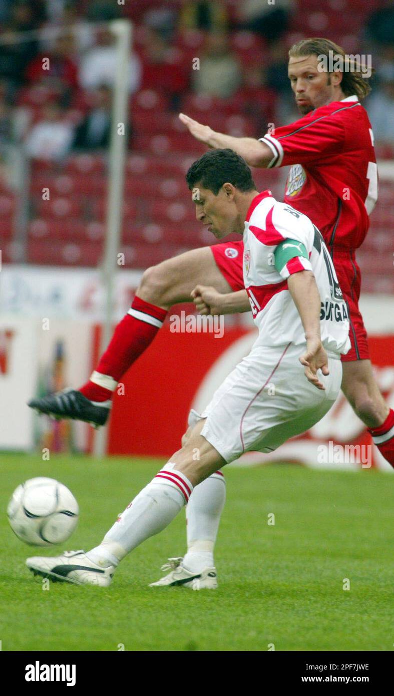 VFB Stuttgart's Krassimir Balakov from Bulgaria, front, fights for the ...