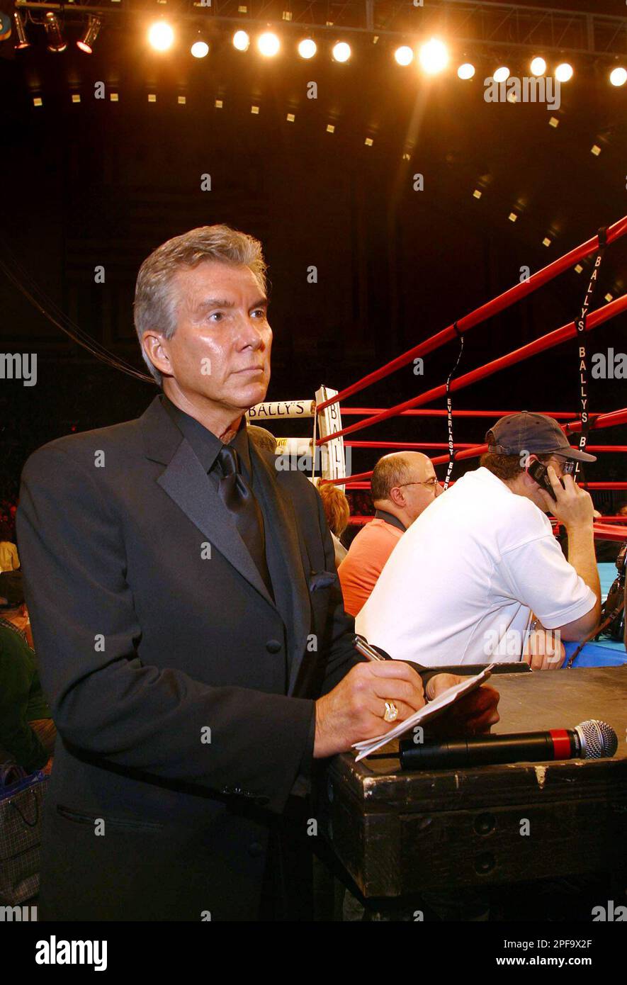 Ring announcer Michael Buffer gathers his thoughts before stepping into ...