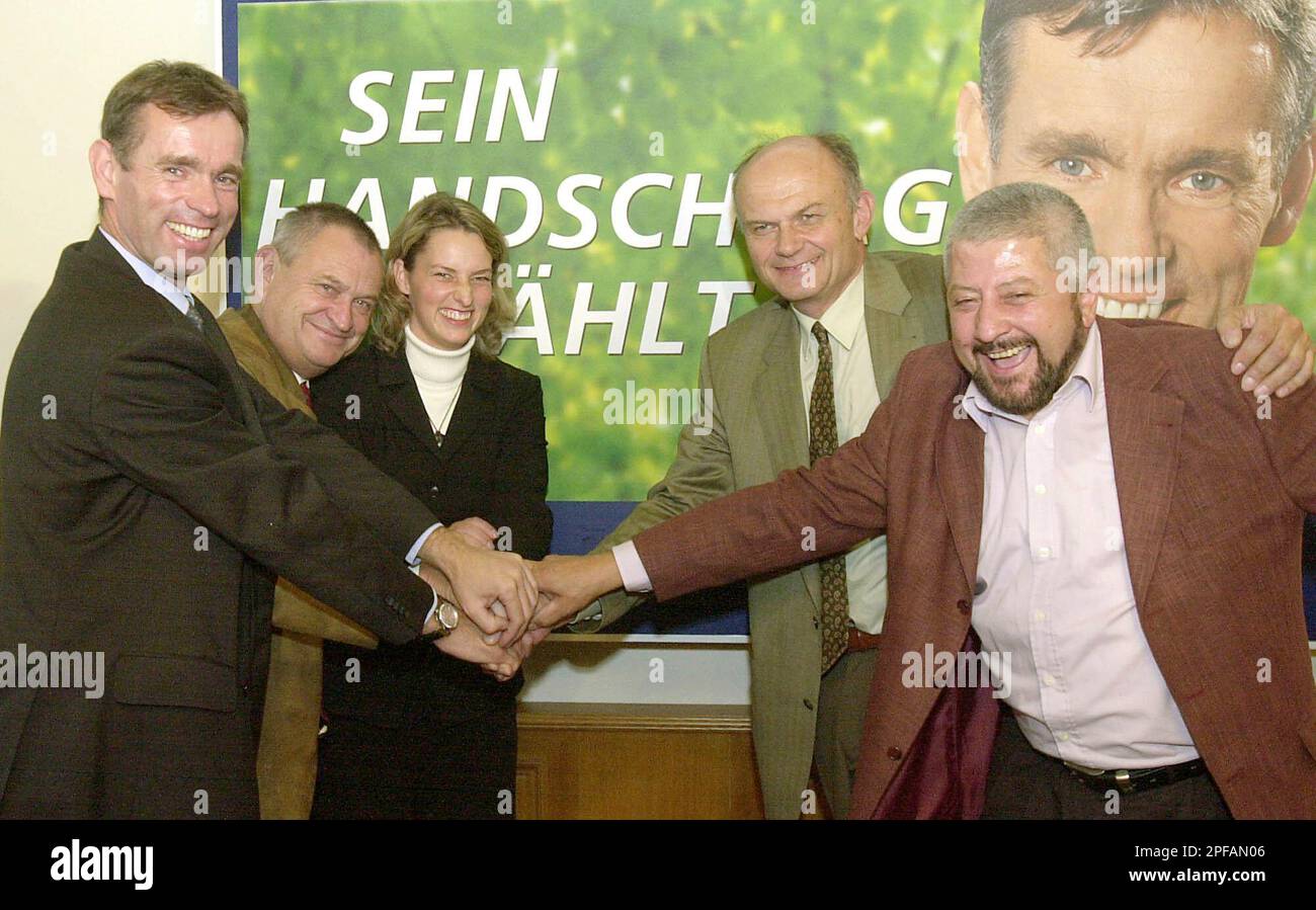 Der neue FPOE-Bundesparteiobmann Mathias Reichhold praesentiert am ...