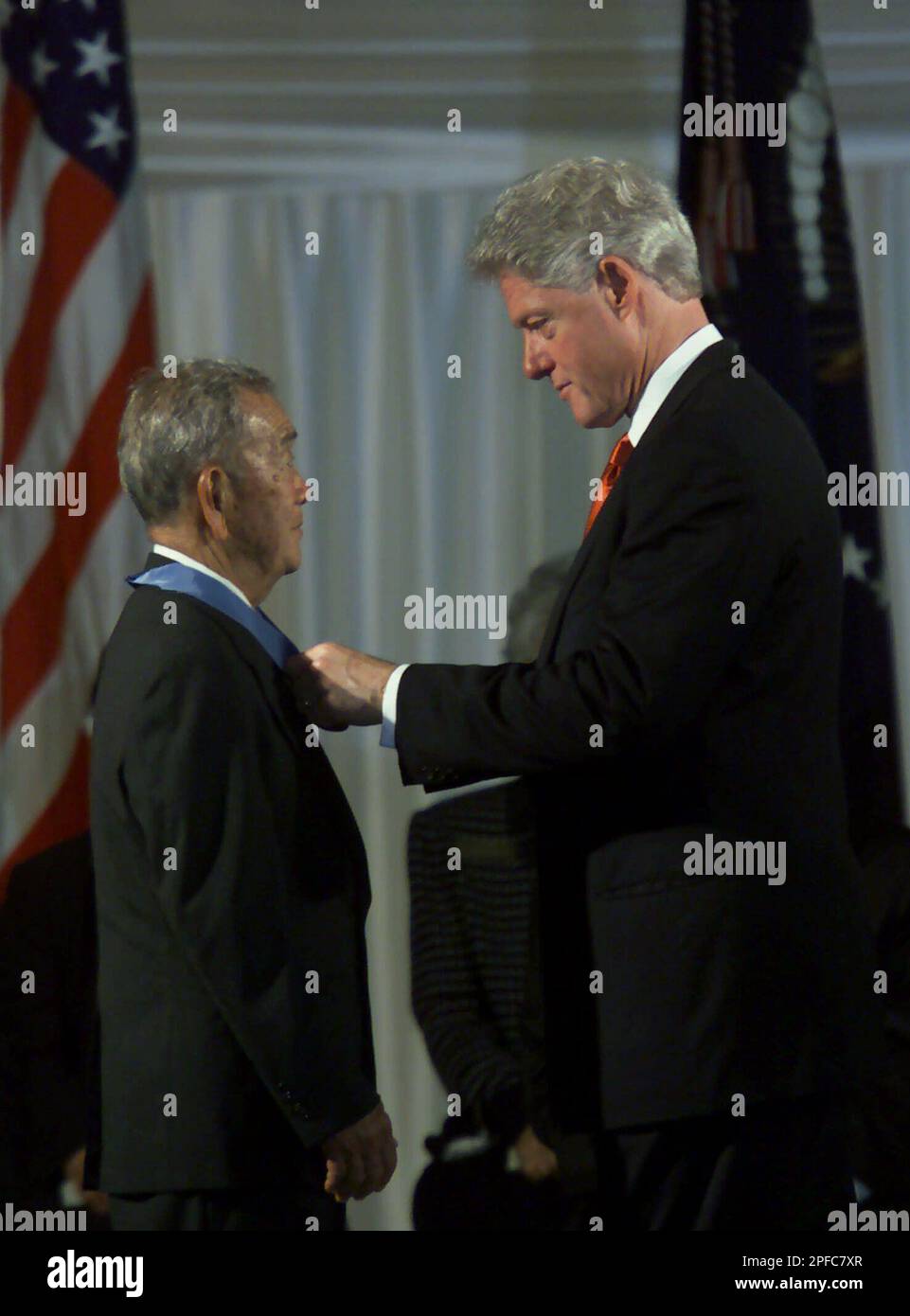 President Bill Clinton presents the Congressional Medal of Honor to ...