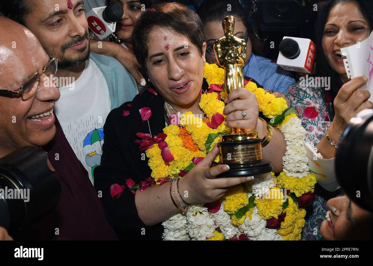 Mumbai, Indien. 17. März 2023. Der Bollywood-Produzent Gunnet Monga ...