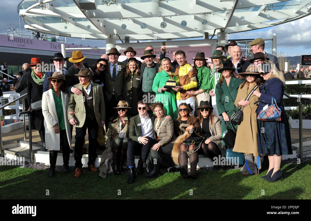 Boodles Cheltenham Gold Cup Gewinner des Jockey Paul Townend mit dem ...