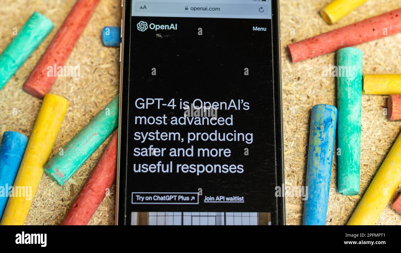 OpenAI hat eine neue Version des ChatGPT AI GPT-4-Chatbots ...