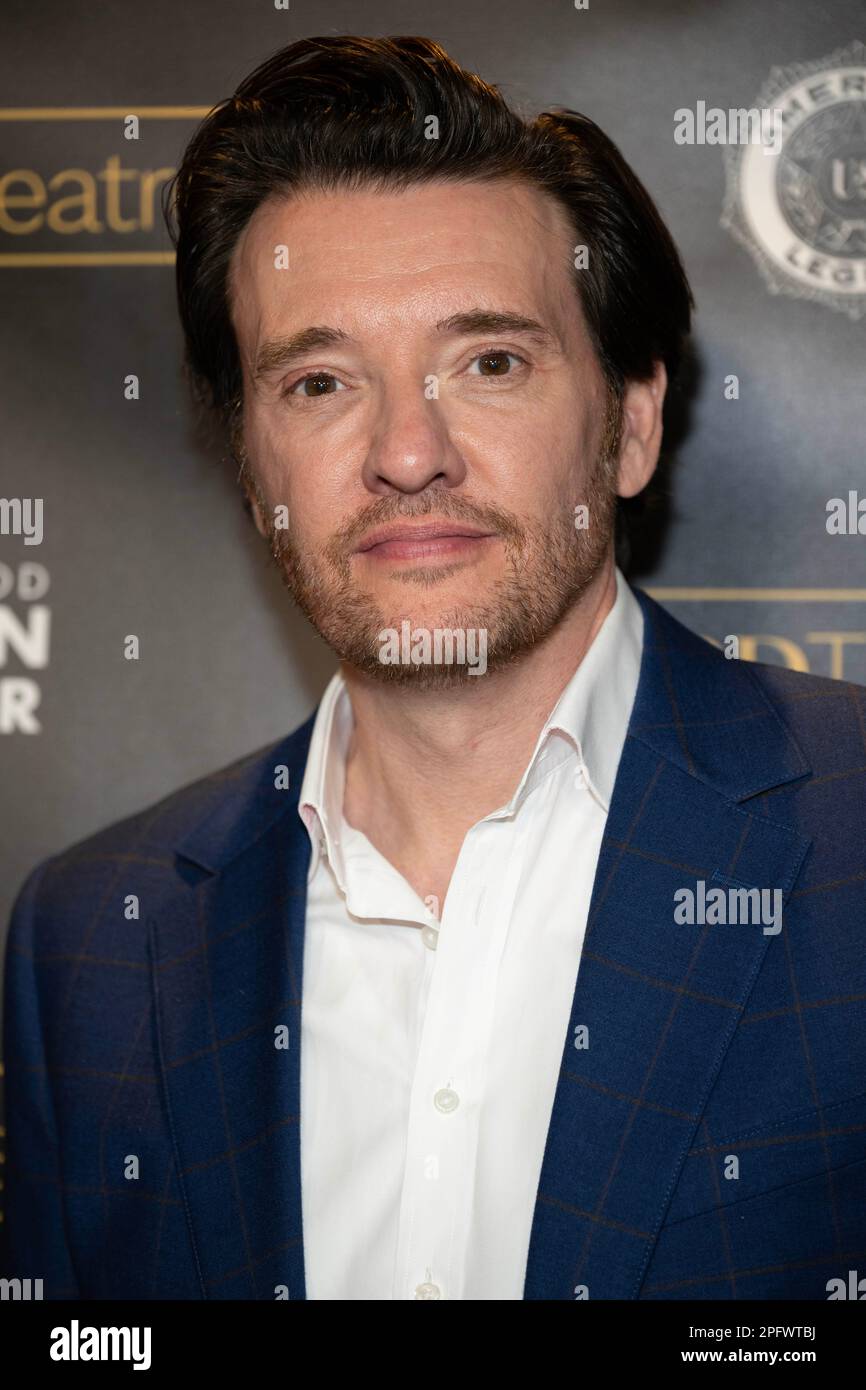 Der Schauspieler Jason Butler Harner besucht das WORDTheatre und ...