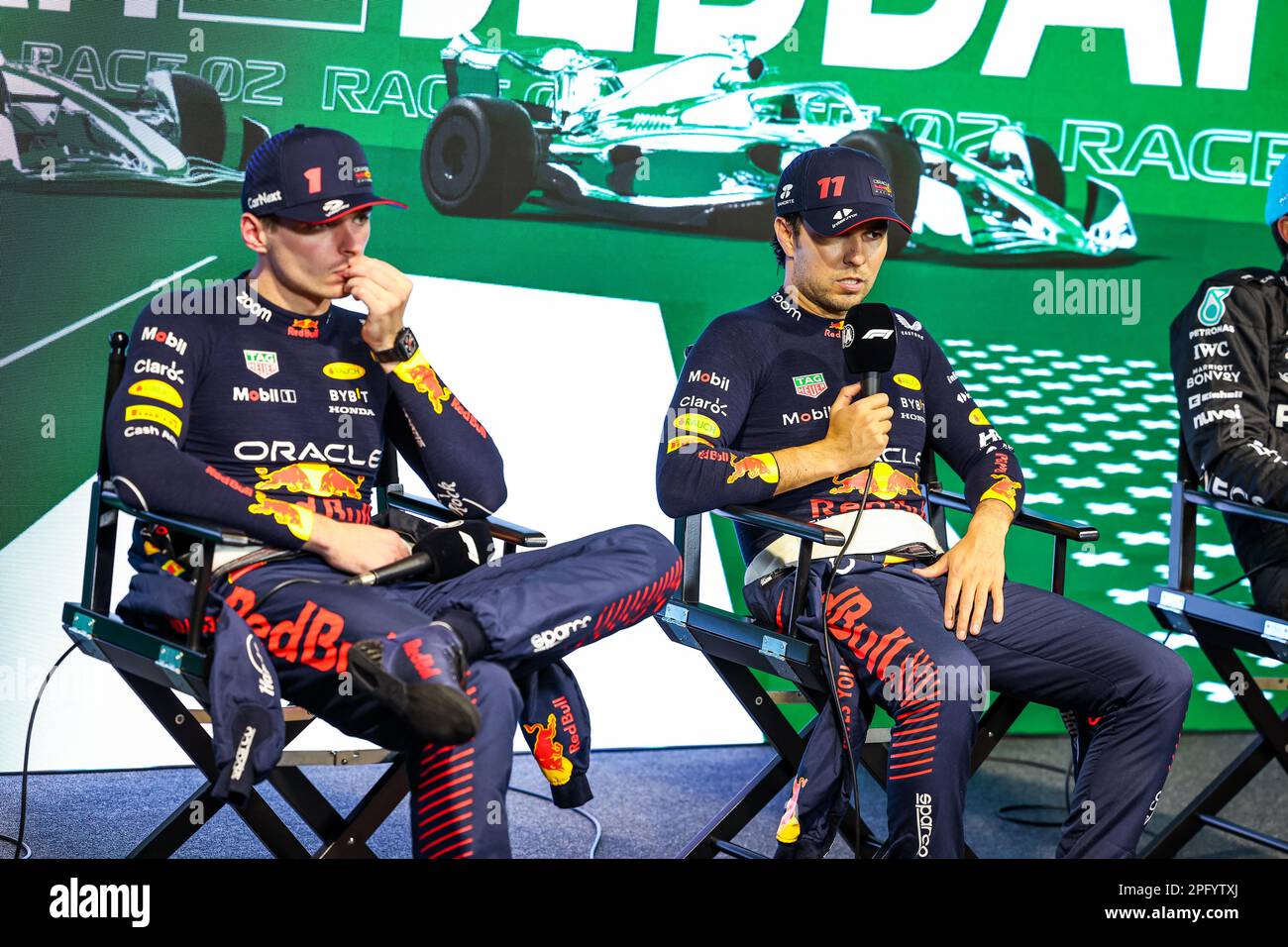 VERSTAPPEN Max (Ned), Red Bull Racing RB19, PEREZ Sergio (Mex), Red ...