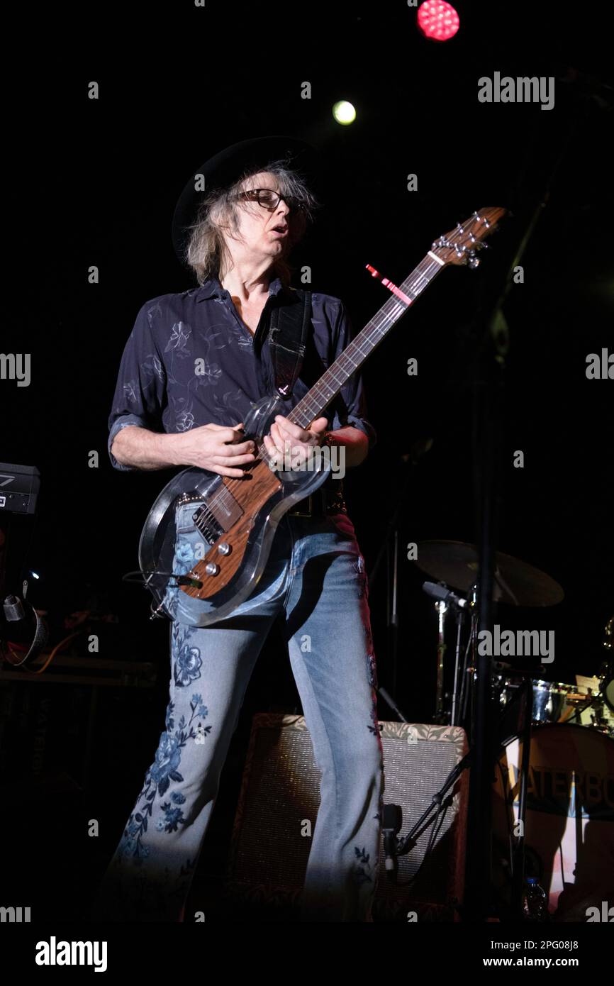 The Waterboys, die Band unter der Leitung von Scottish Mike Scott ...