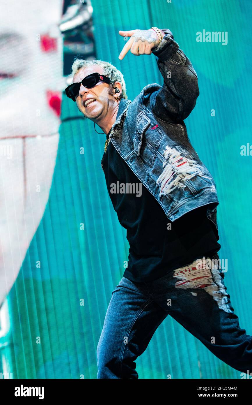 Salmo rap -Fotos und -Bildmaterial in hoher Auflösung – Alamy