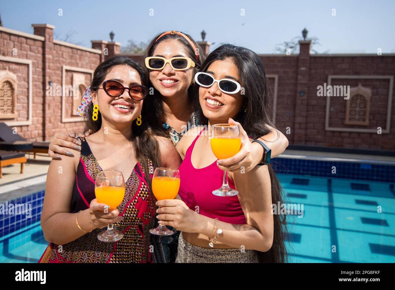Indian Teenage Girls Fotos Und Bildmaterial In Hoher Auflösung Alamy