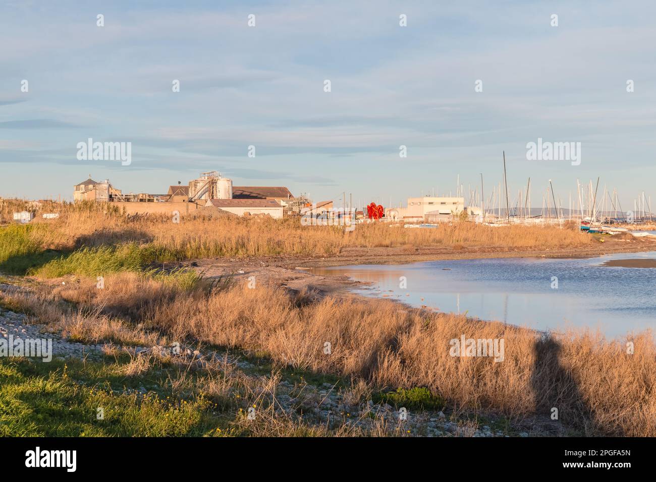 Marseillan strand -Fotos und -Bildmaterial in hoher Auflösung – Alamy