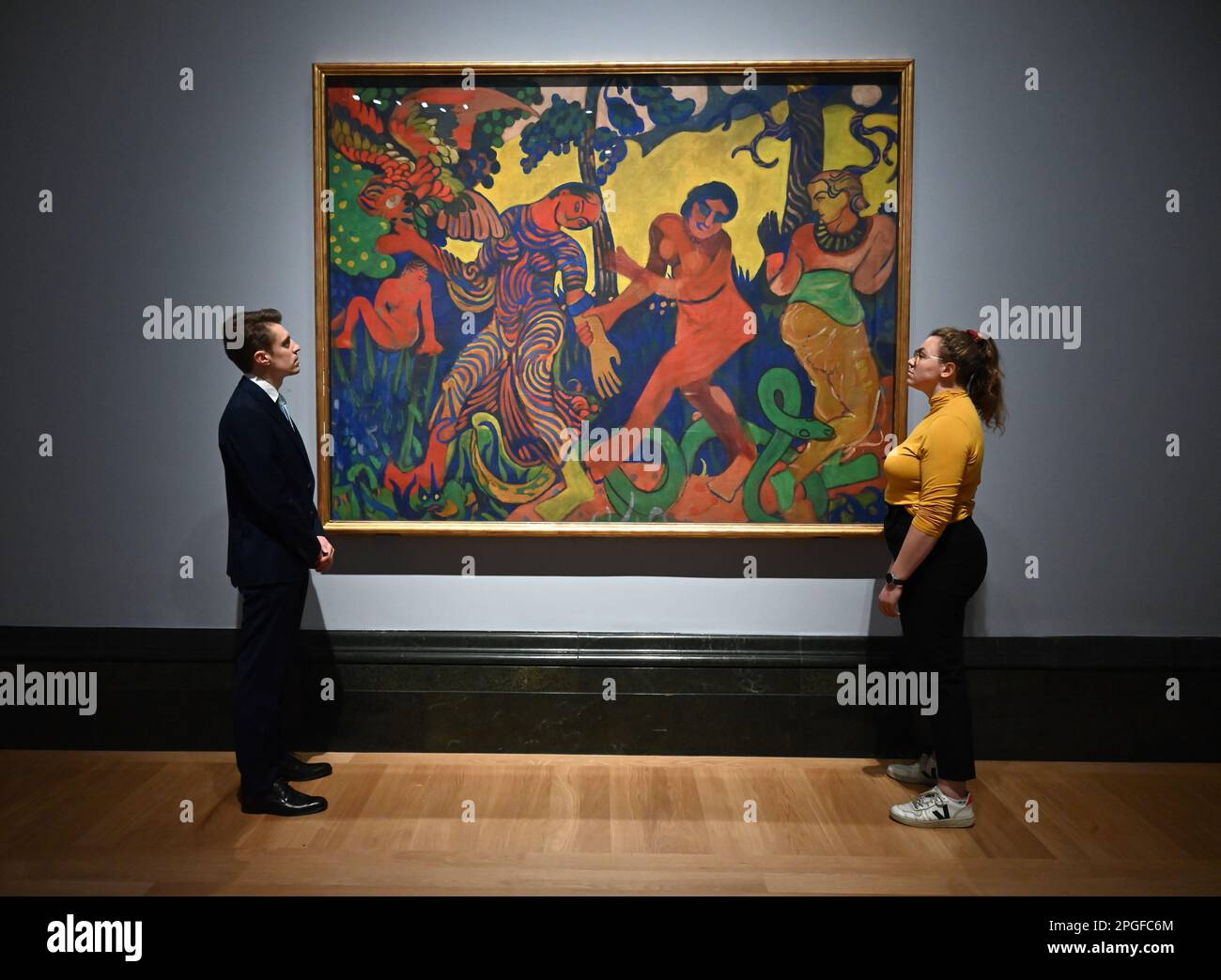 Eine große neue Ausstellung mit etwa hundert Gemälden und Skulpturen ...