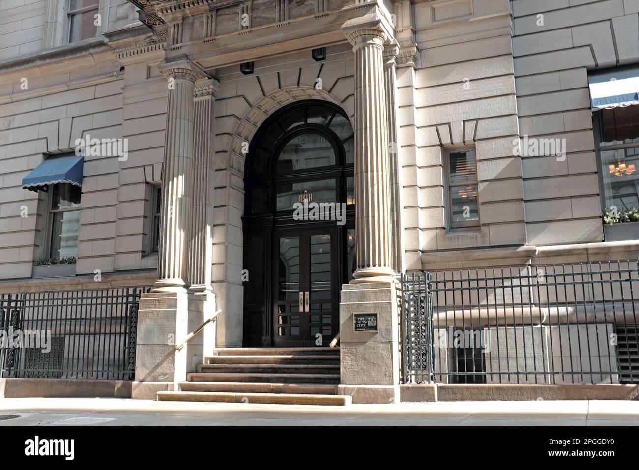 Union club von cleveland eingang -Fotos und -Bildmaterial in hoher ...