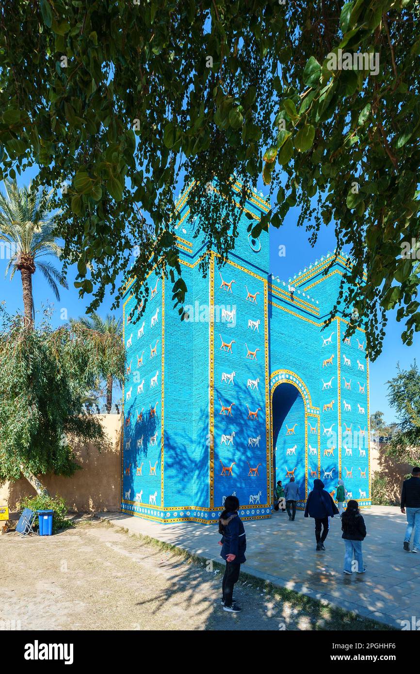 Ishtar gate ancient city babylon -Fotos und -Bildmaterial in hoher ...
